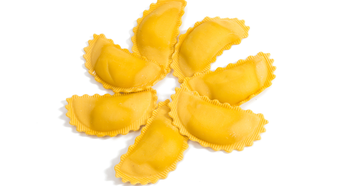 Gregg Wallace delves into pasta production at Dell’Ugo Factory ...